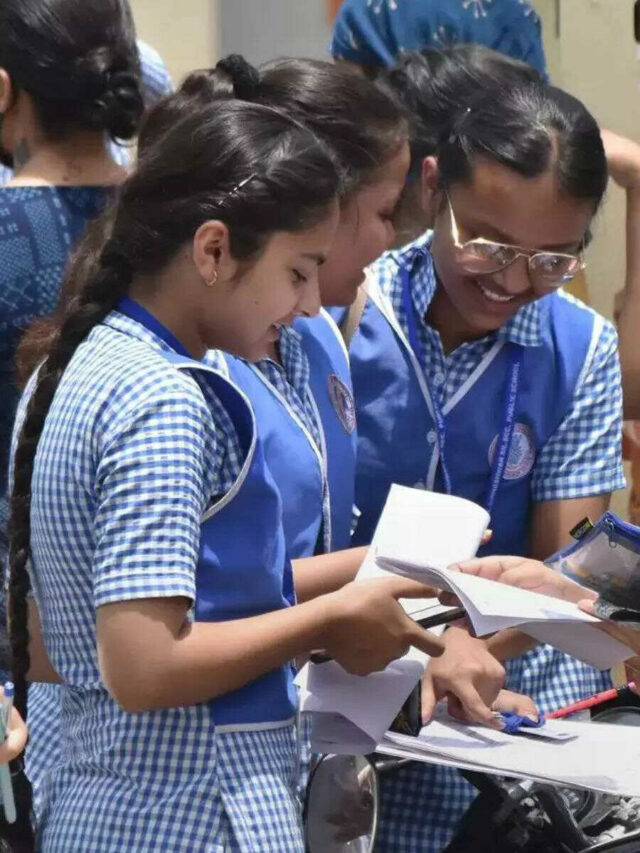 6 Student Reactions on Last Year's CBSE 12th Chemistry Paper - NCERT Books